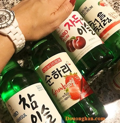 Rượu soju dâu tây strawberry chum churum